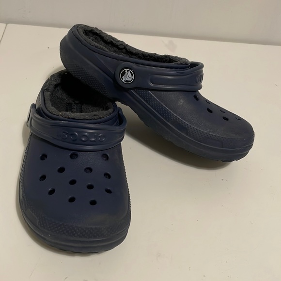 CROCS | Shoes | Crocs Blue Clogs Junior Size 2 | Poshmark